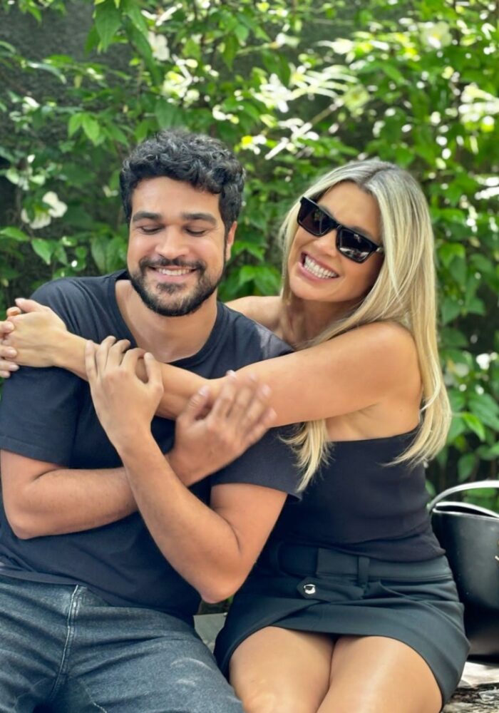 Gabriel Ramos assina beleza de Flavia Alessandra, que se fantasia de ...